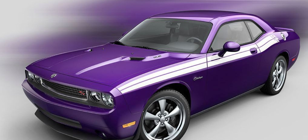 Dodge Challenger goes Plum Crazy : High Impact Color für den Modern ...