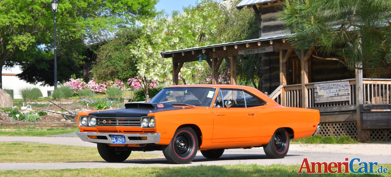 Roger Gaultney's 1969 1/2 Plymouth Road Runner: Muscle Car of the Year ...