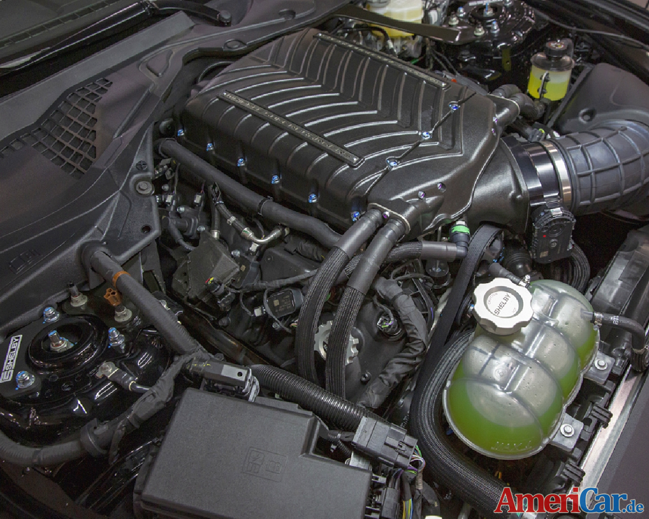 Limited Edition: 750 PS Centennial Edition feiert den 100. Geburtstag ...