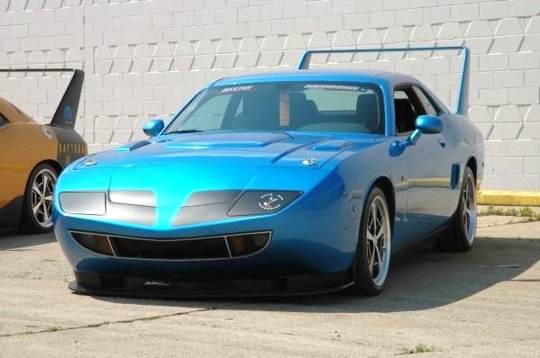 Dodge Challenger wird zum Retro-Wing Warrior: Heide Performance ...