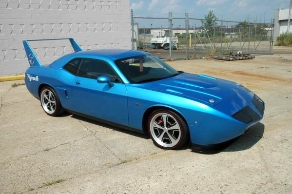 Dodge Challenger wird zum Retro-Wing Warrior: Heide Performance ...