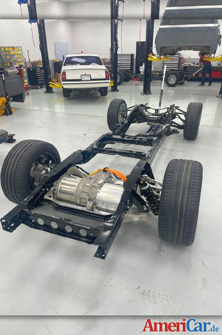 Tesla Technik für Pickups: Holley verkauft jetzt Bolt-On Kit Tesla Swap ...