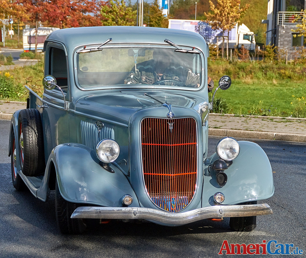 Angry Grandpa: Rüstiger Rentner: 1935er Ford Pickup - Customs and Rods ...